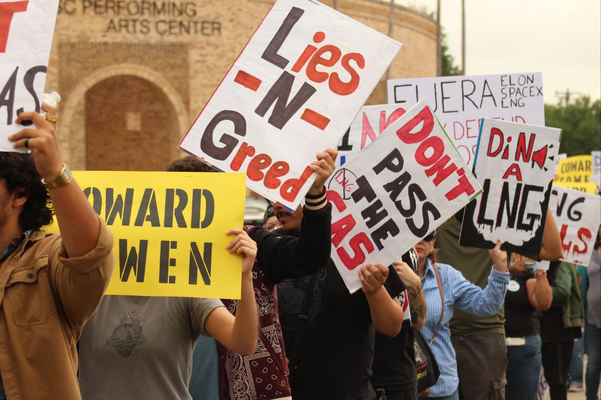 Texas Organizations Sue FERC for Approving Rio Grande LNG Terminal and ...